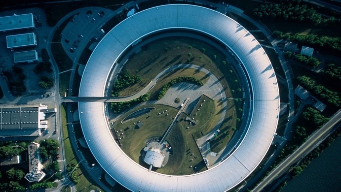 Bergoz – Which accelerator type for light sources